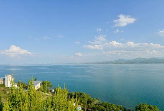 Guide de Voyage de l' Arménie - Lac Sevan | Le Voyage Autrement
